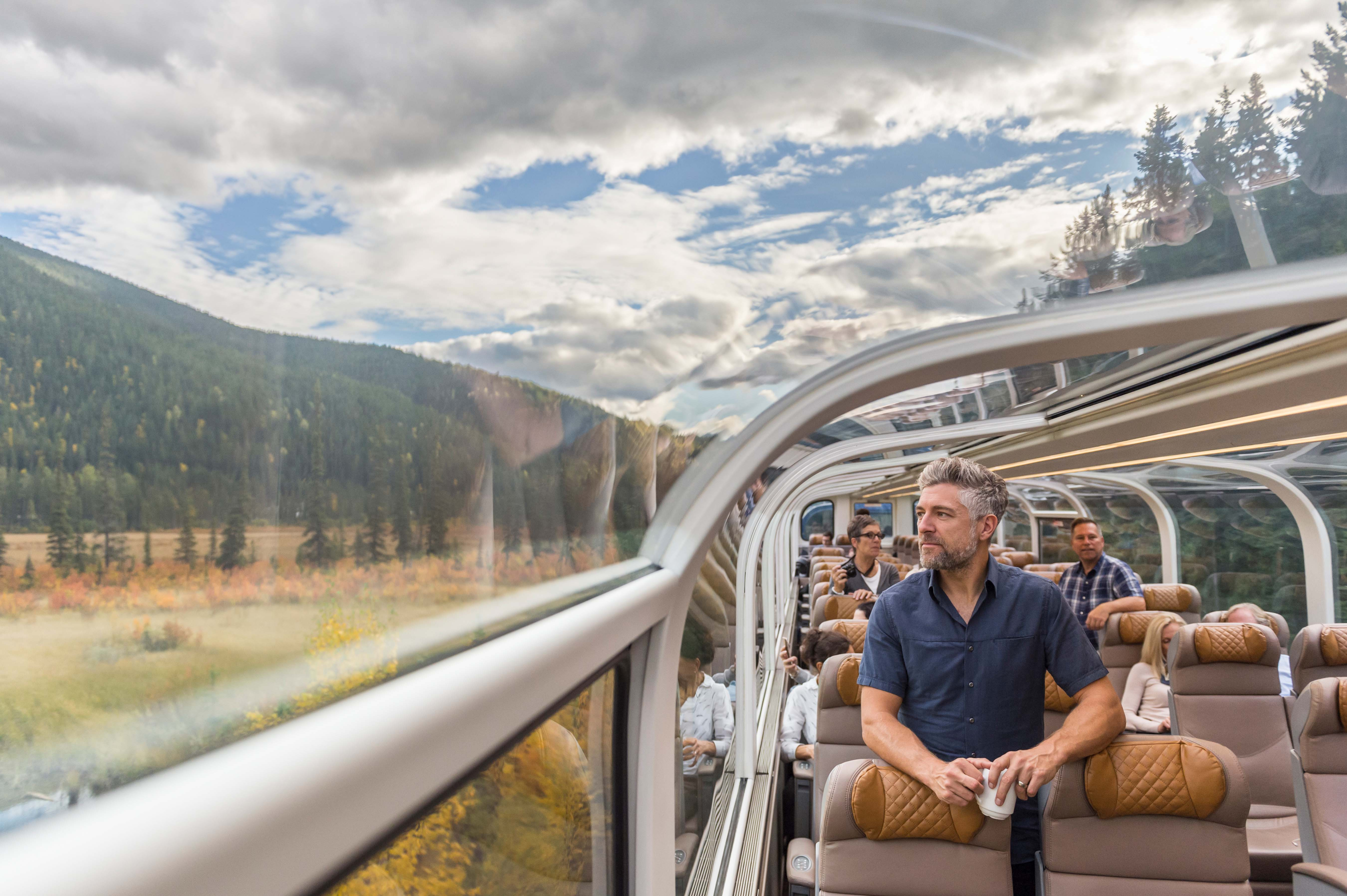 Rocky Mountaineer - the difference between Silver Leaf and Gold Leaf ...