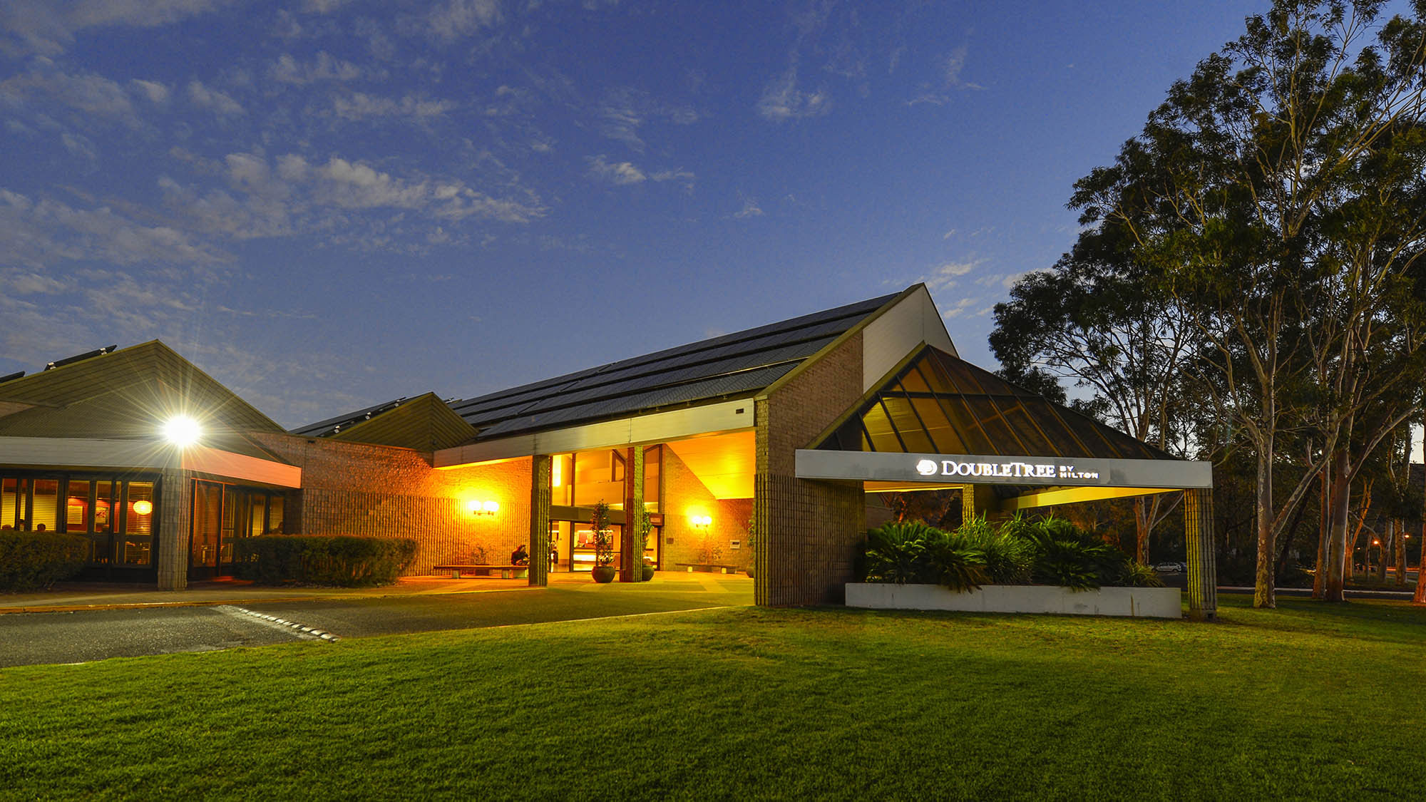 DoubleTree by Hilton Alice Springs with Uluru Red Centre | Holidays of ...